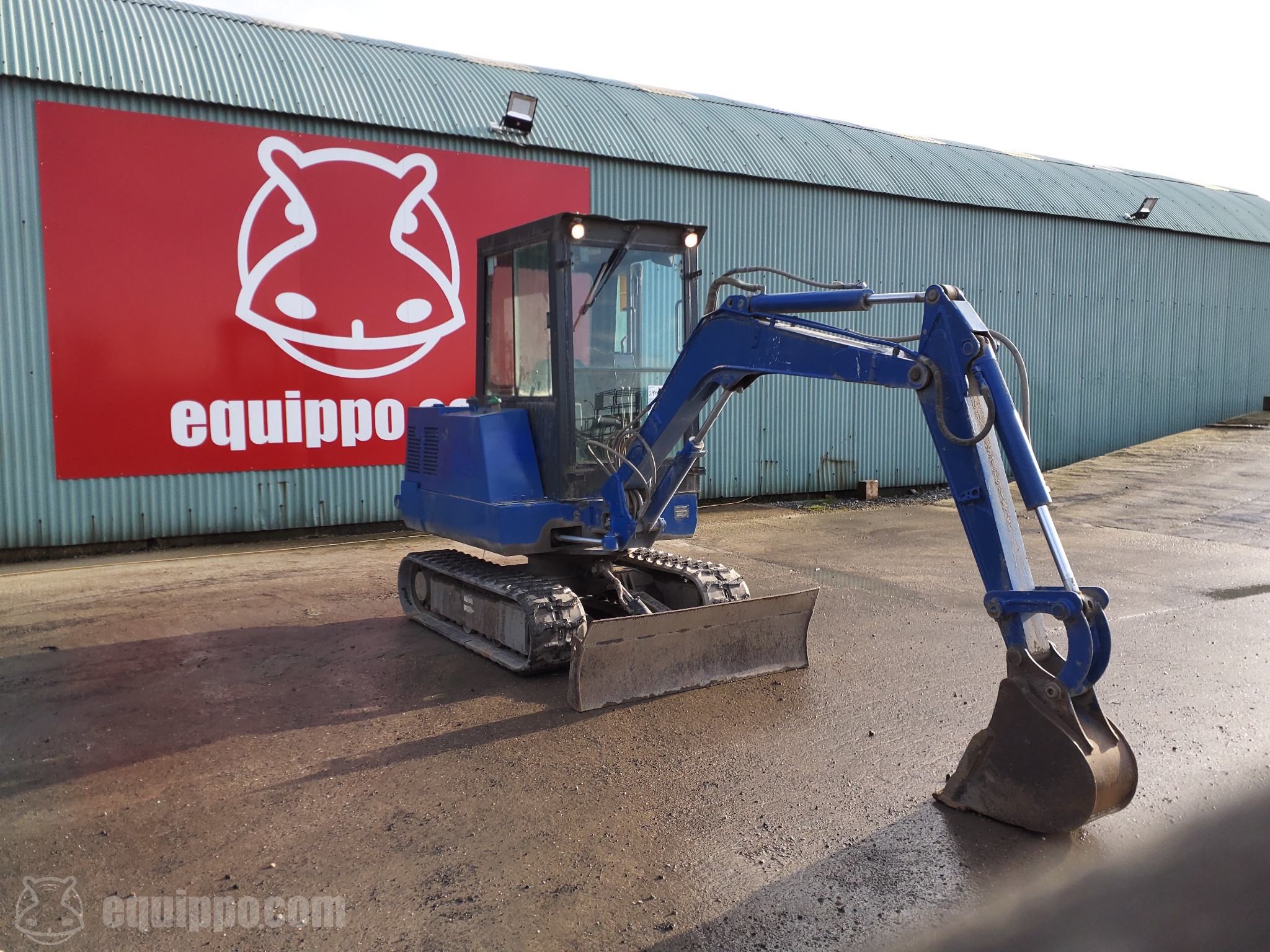 Bobcat 225 Used Mini Excavator