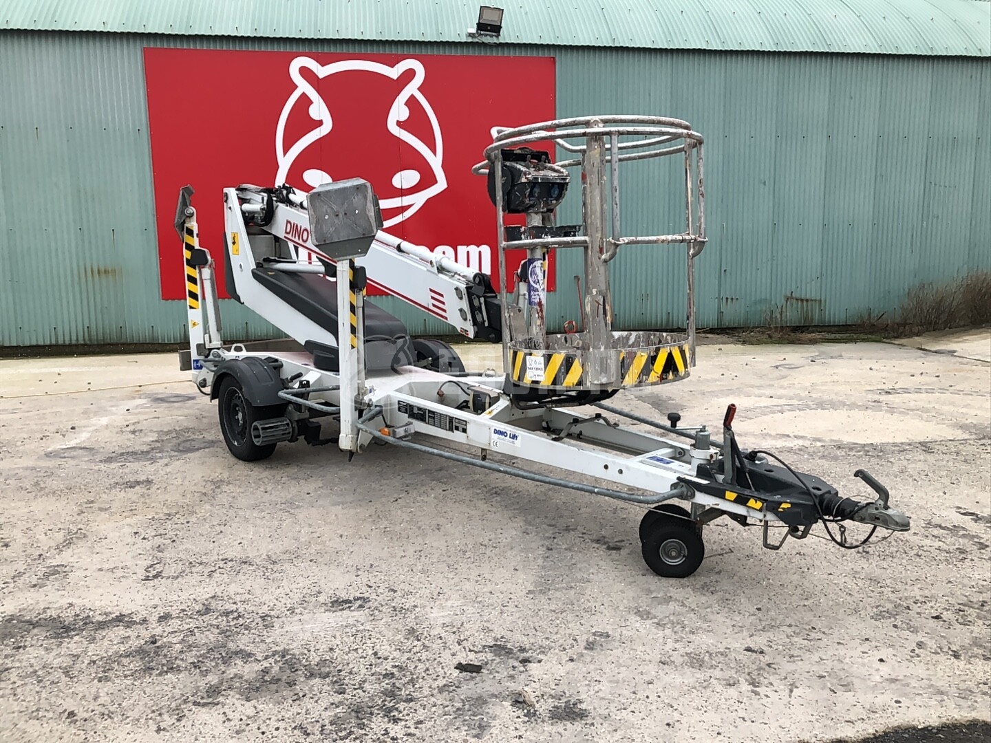 Dino 120T Used Trailer-Mounted Boom Lift for Sale in Auction | Equippo